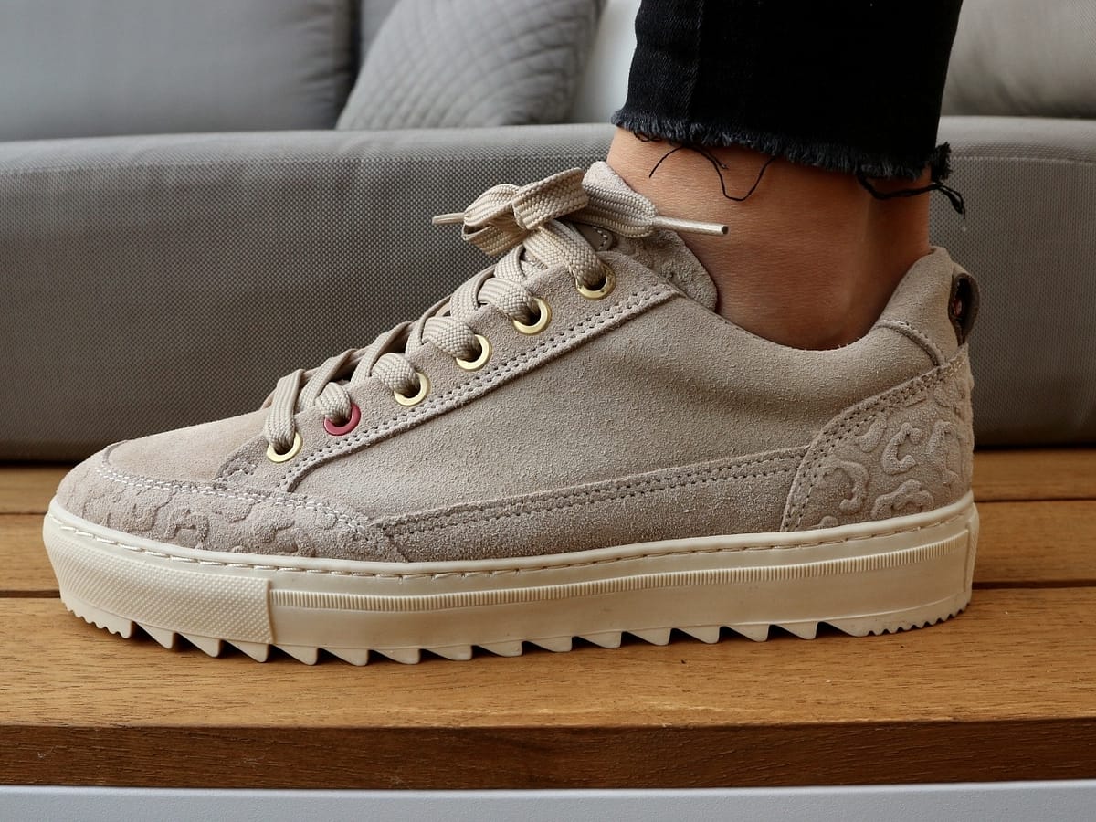 RED_EYE Shoes - Always Choose The Best!