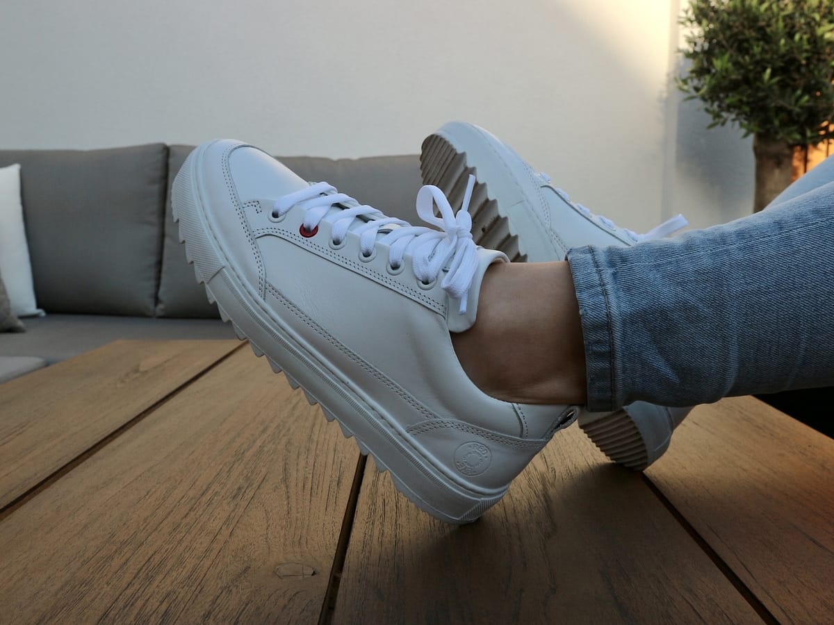 RED_EYE Shoes - Always Choose The Best!