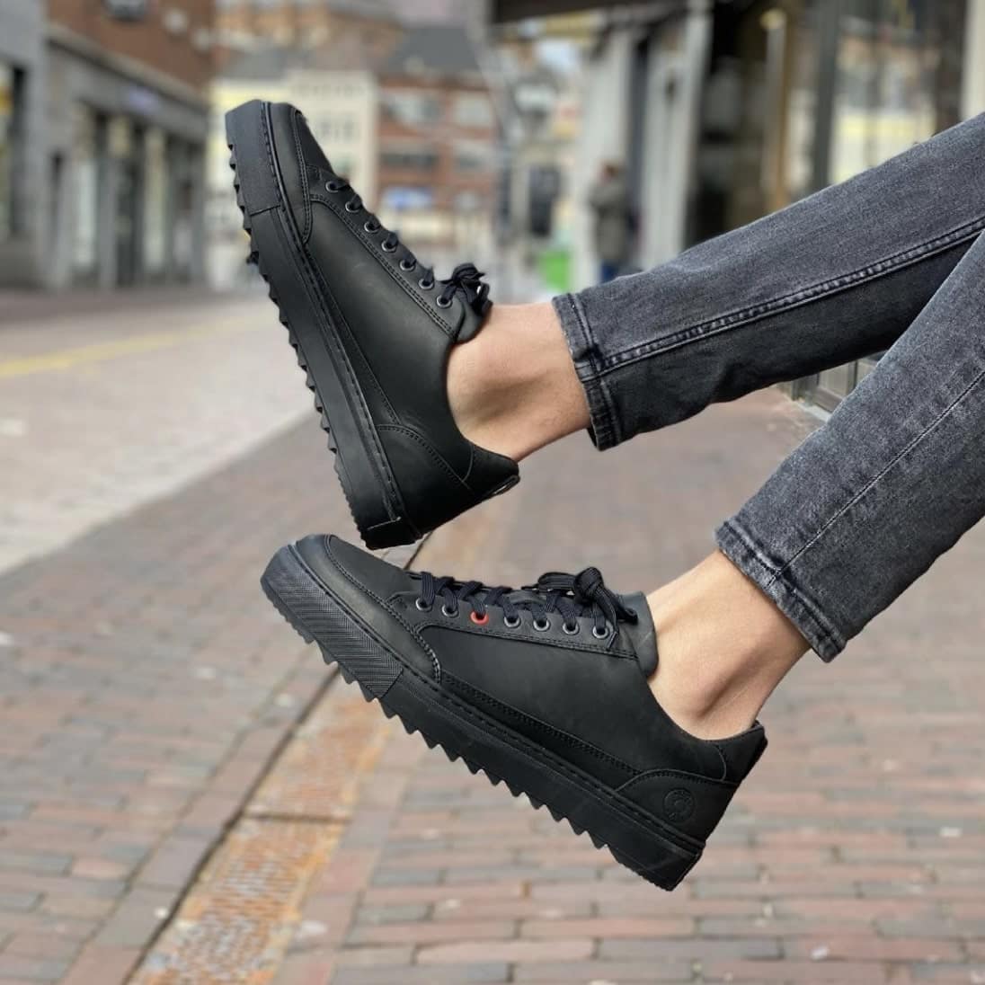 RED_EYE Shoes - Always Choose The Best!